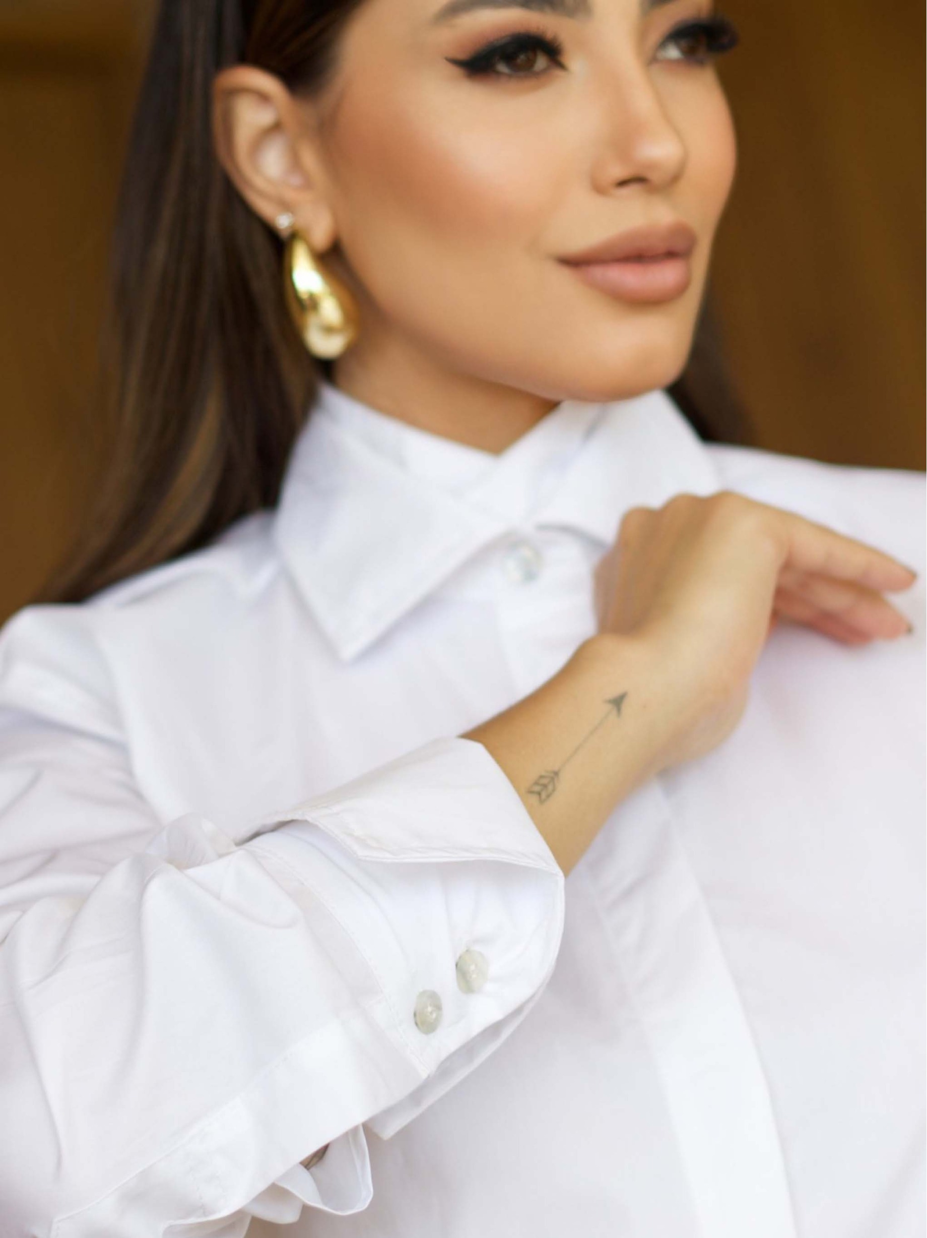 CAMISA TRICOLINE DETALHE GOLA LUZIA FAZZOLLI – Chick Brasil Boutique